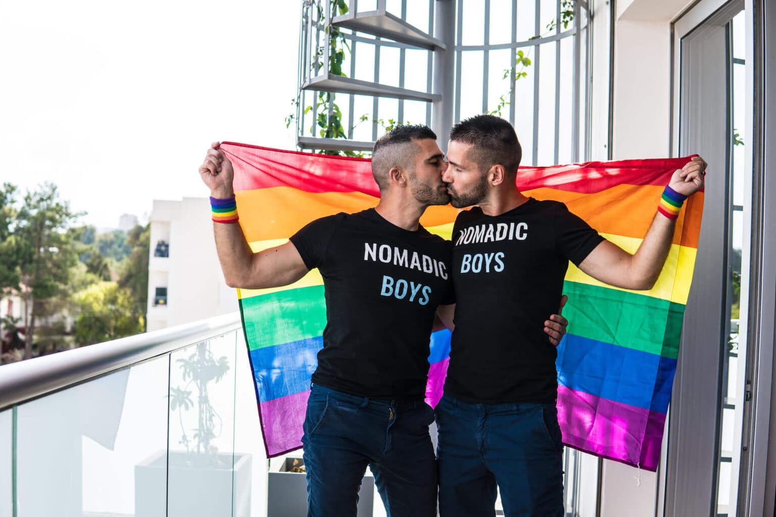 Top Inspiring Gay Influencers on Instagram - Charming vibes 4u